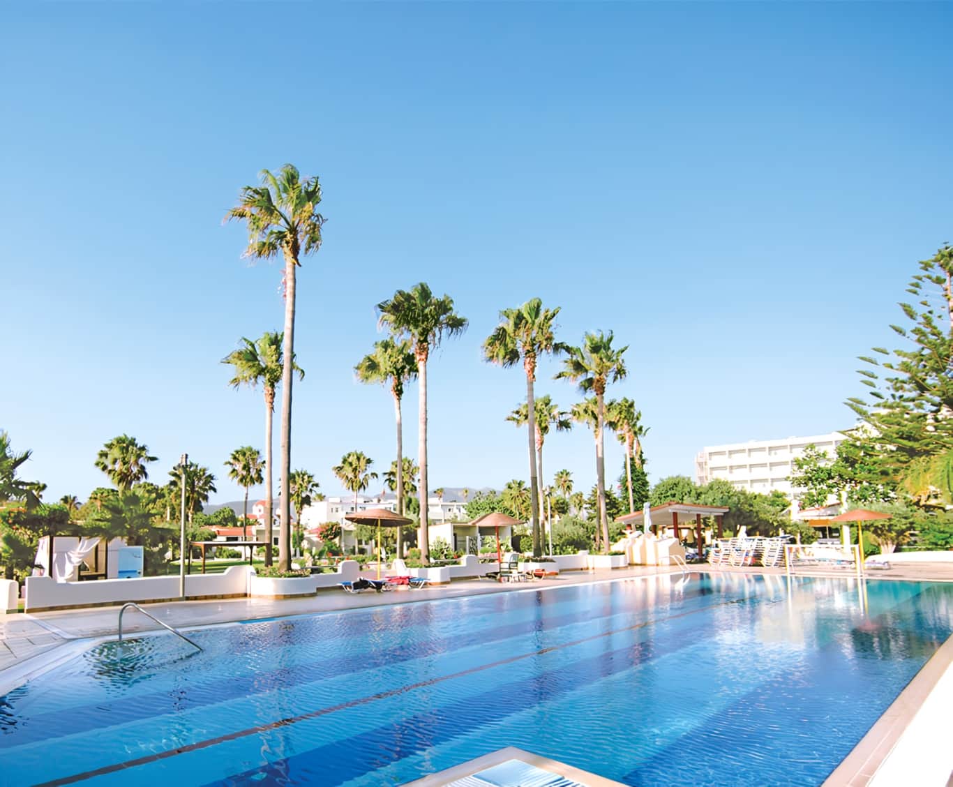 Pools & Beach | 4-star hotel | Atlantis Hotel